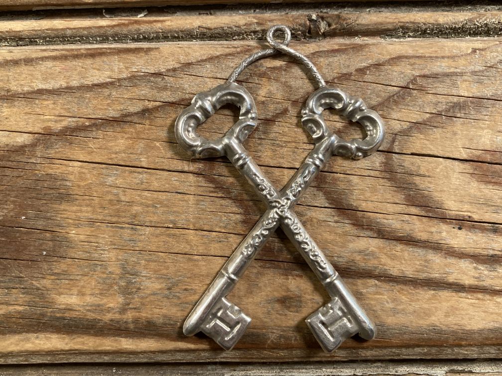 Item Listing - Antique Vintage Religious Masonic Pendant Silver or ...